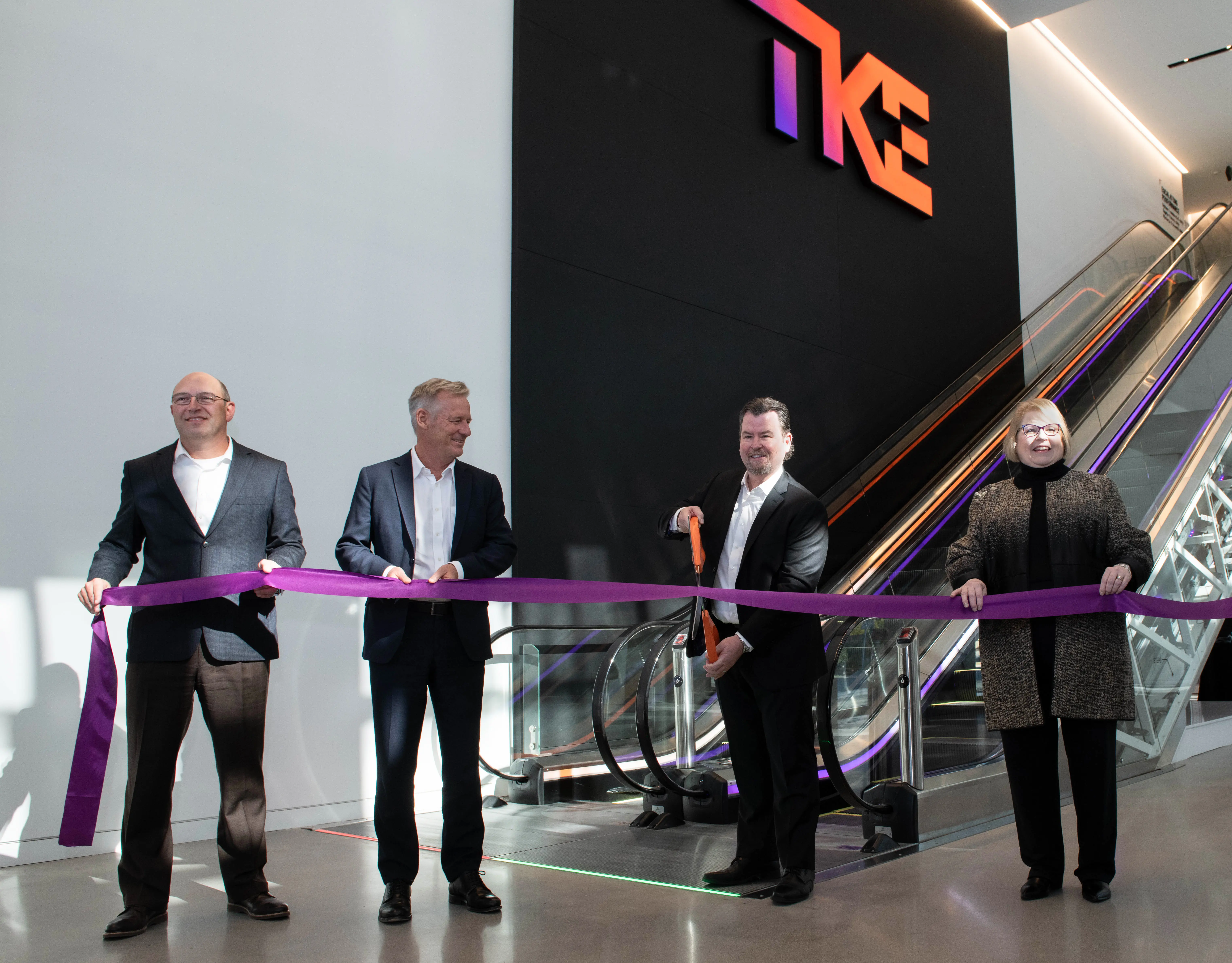 ribbon_cutting_ceremony.webp